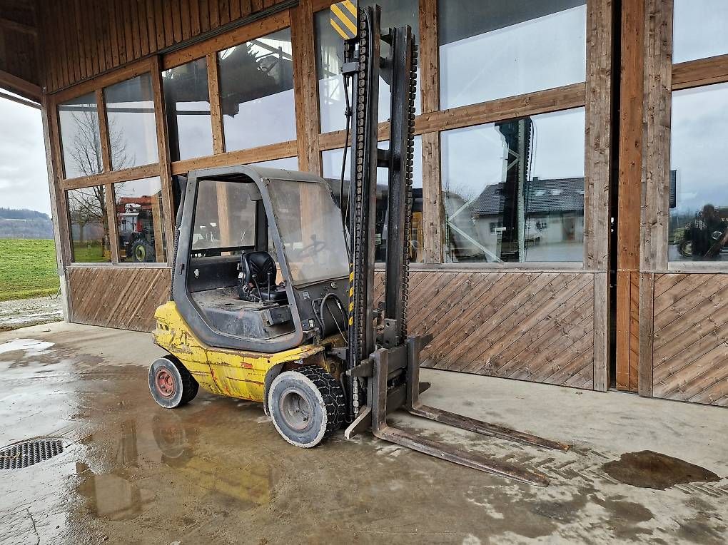 Stapler Linde H30 Diesel 3000kg Hubkraft (Gebraucht) in Lommis für CHF 3800 – nur Abholung auf ...