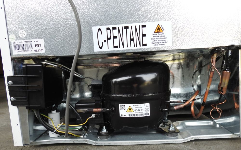 kleiner Tiefkühlschrank Novomatic TF 101, 3-jährig (Gebraucht) in Steinach für CHF 20 – nur ...