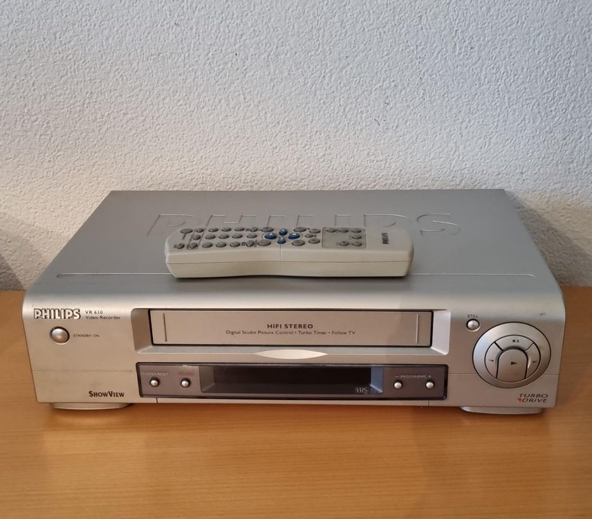 Videorecorder VHS Philips (Gebraucht) in Cadenazzo für CHF 50 – mit ...