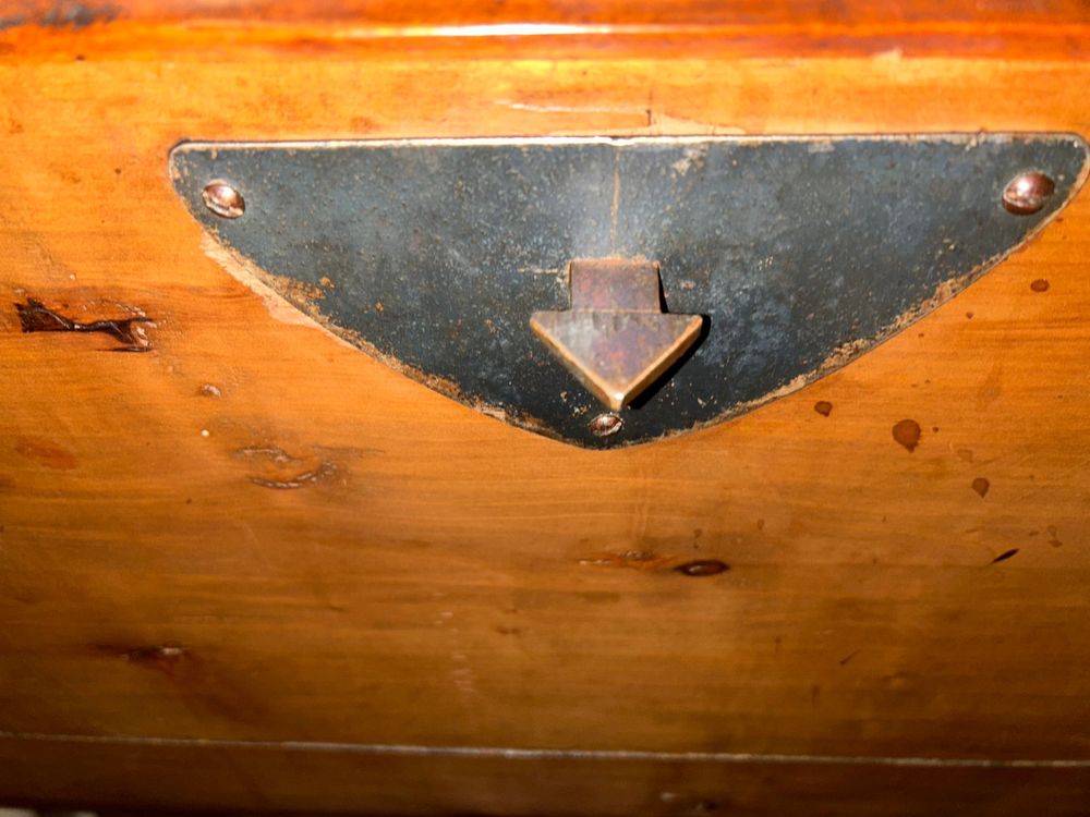 Wundervolle Freiburger Barock Truhe um 1720 Orig. Schloss !! (Gebraucht ...