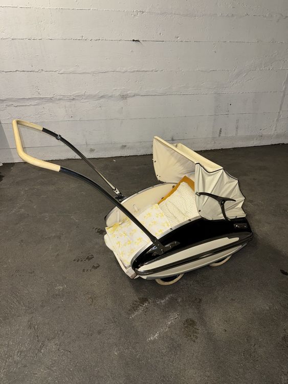 Royal Eka Kinderwagen aus den 50-ger Jahren Original Zustand (Gebraucht) in Biel/Bienne für CHF ...