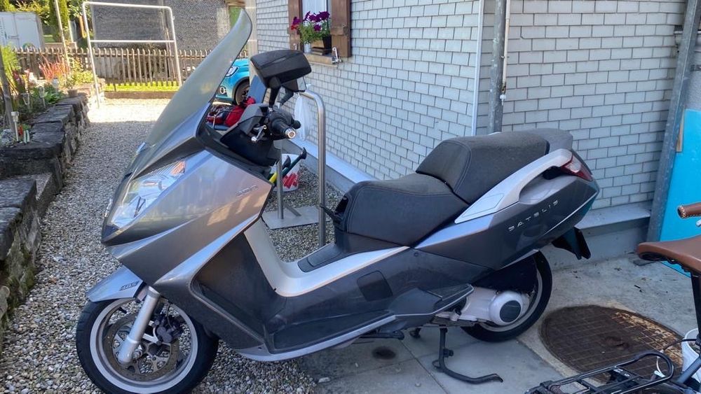 Roller 250 Peugeot gut gepflegt 36000km Jg 2007 | Kaufen auf Ricardo