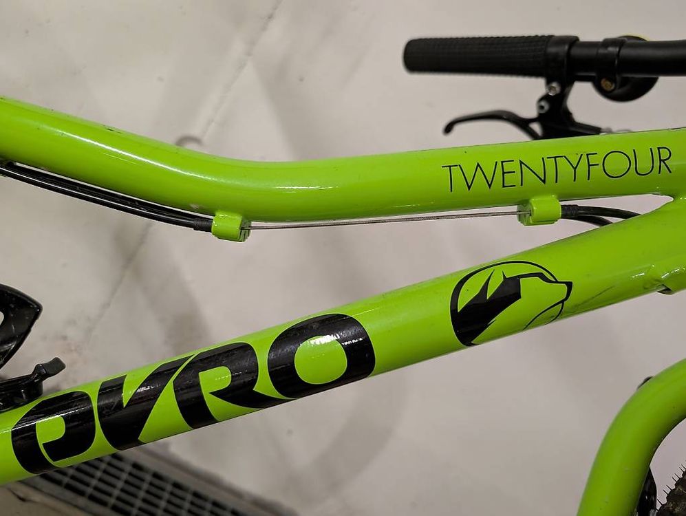 Pyro Twentyfour S 24" Velo, Kinder Fahrrad wie woom 5 (Gebraucht) in ...