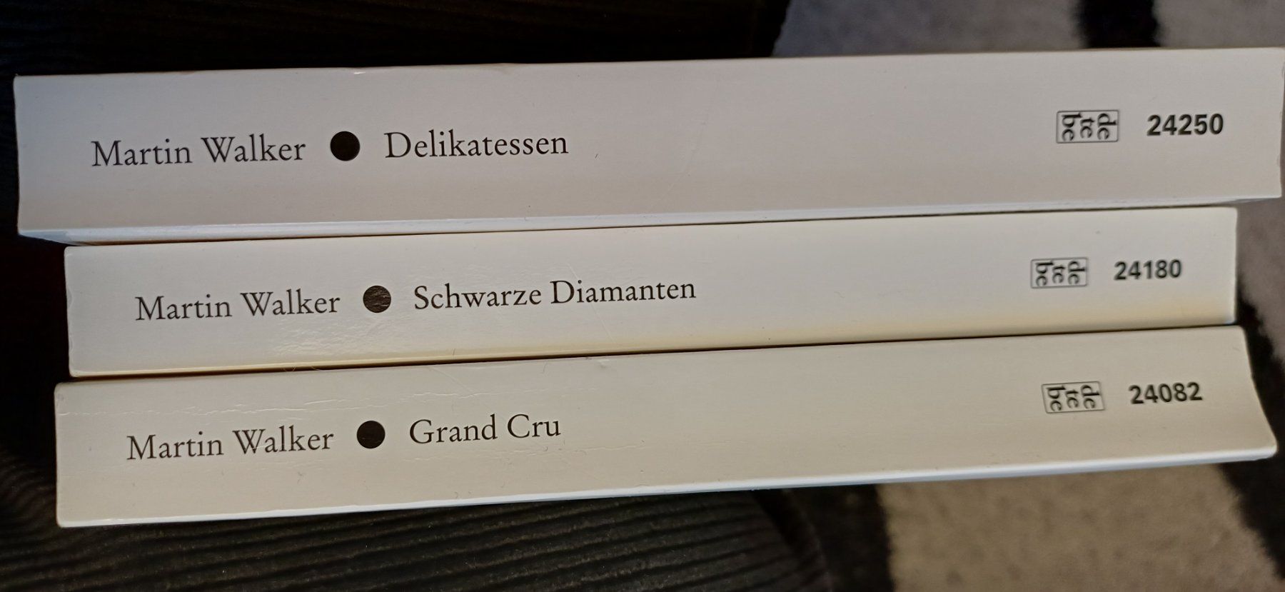 Martin Walker Krimis, 3 Bücher, Bruno Chef de Police! (Gebraucht) in ...