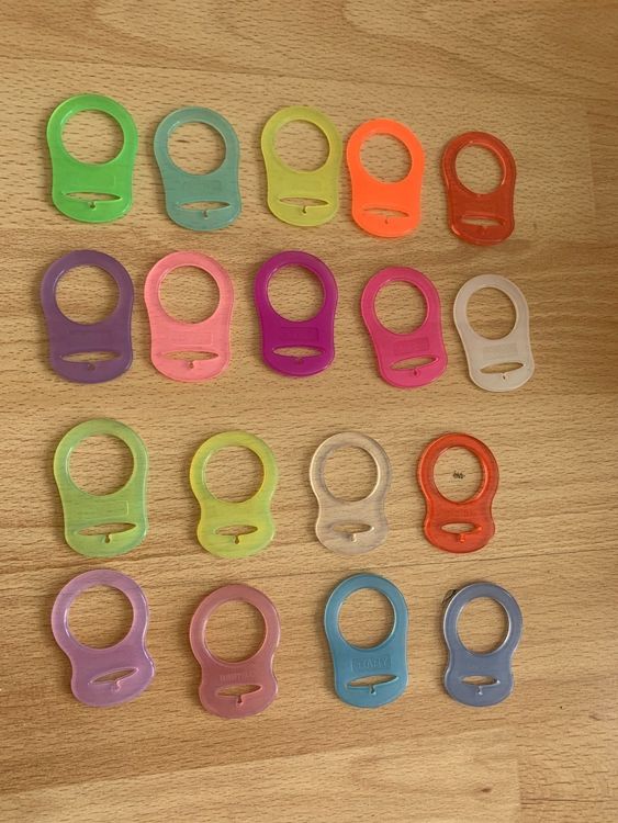 Silikonringe für Nuggiketten (Neu (gemäss Beschreibung)) in Hölstein für CHF 26 – mit Lieferung ...