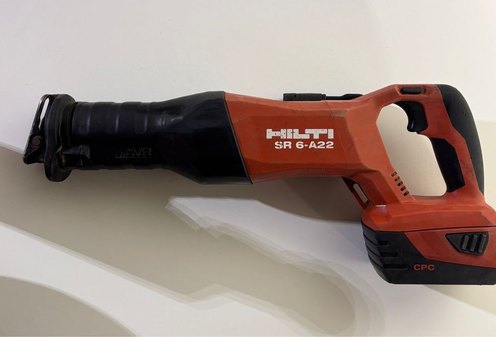 Scie Sabre/Akku-Säbelsäge Hilti SR 6 A22 (Gebraucht) in Echallens für CHF 400 – mit Lieferung ...