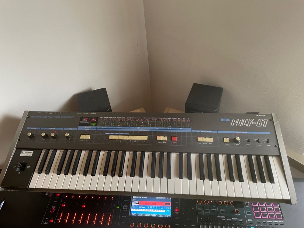 Korg Poly-61 Analog Synthesizer Vintage Kult mit Makken (Gebraucht) in ...