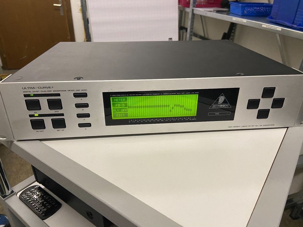 Ultra Curve Behringer DSP 8000 (Gebraucht) in Zürich für CHF 80 – mit ...