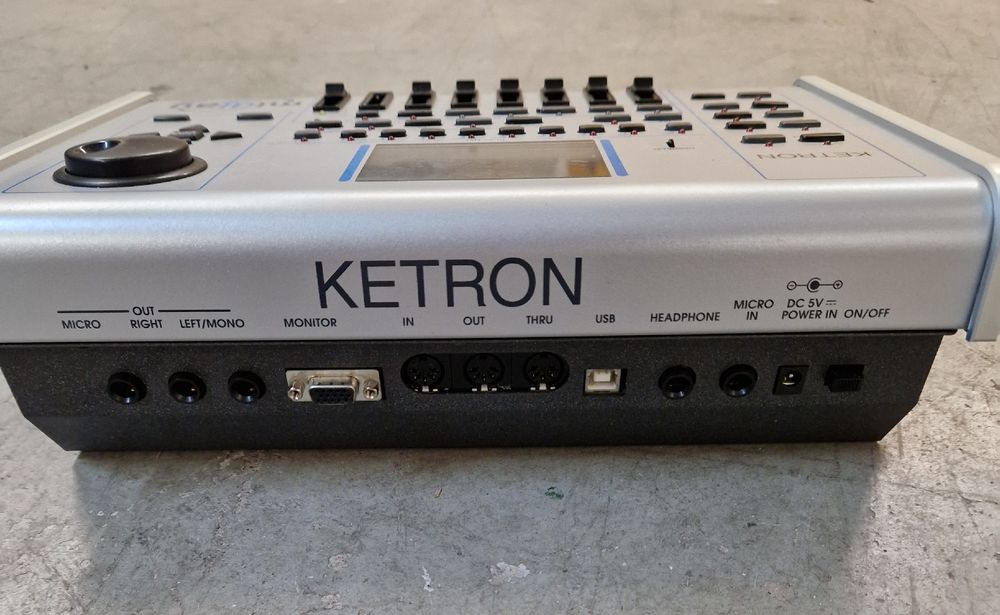 Ketron Midjay Plus (Gebraucht) in für CHF 320 – mit Lieferung auf Ricardo kaufen