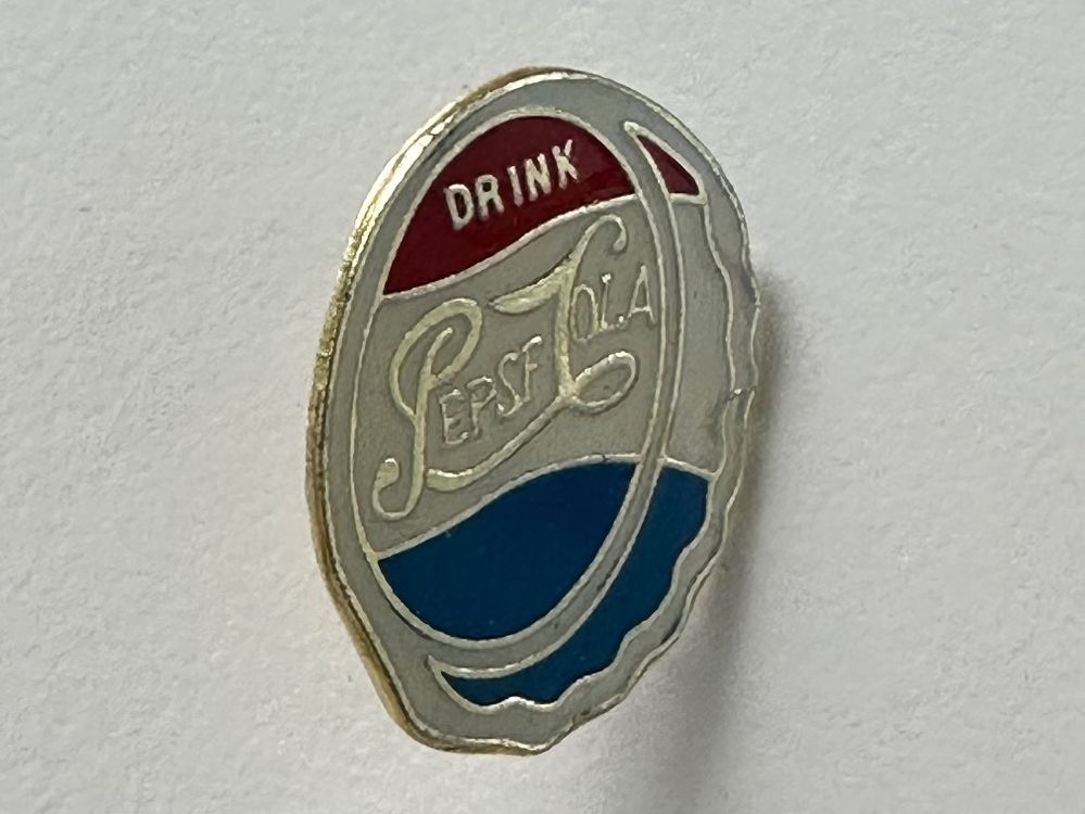 Pepsi Cola Pin (Gebraucht) in Gutenswil für CHF 4 – mit Lieferung auf ...
