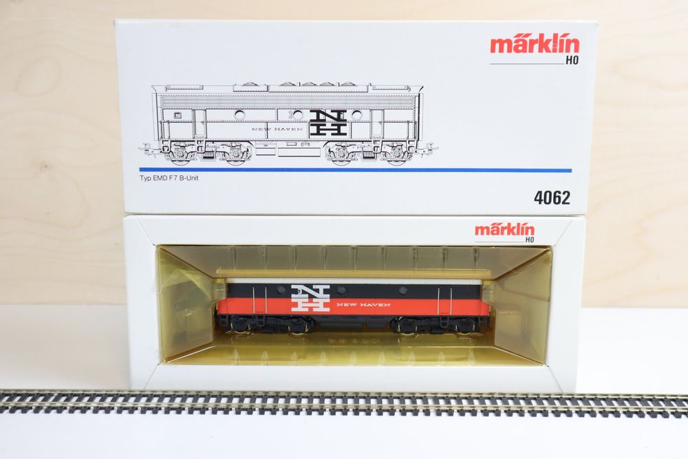 Märklin 4062 US Diesellok Mittelwagen B-Unit - New Haven | Kaufen auf ...