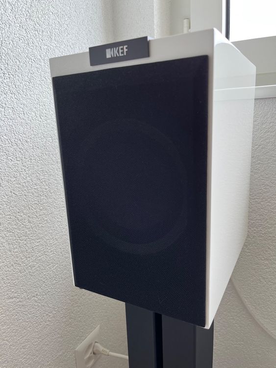 KEF R100 Highend Kompaktlautsprecher weiss neuwertig | Kaufen auf Ricardo
