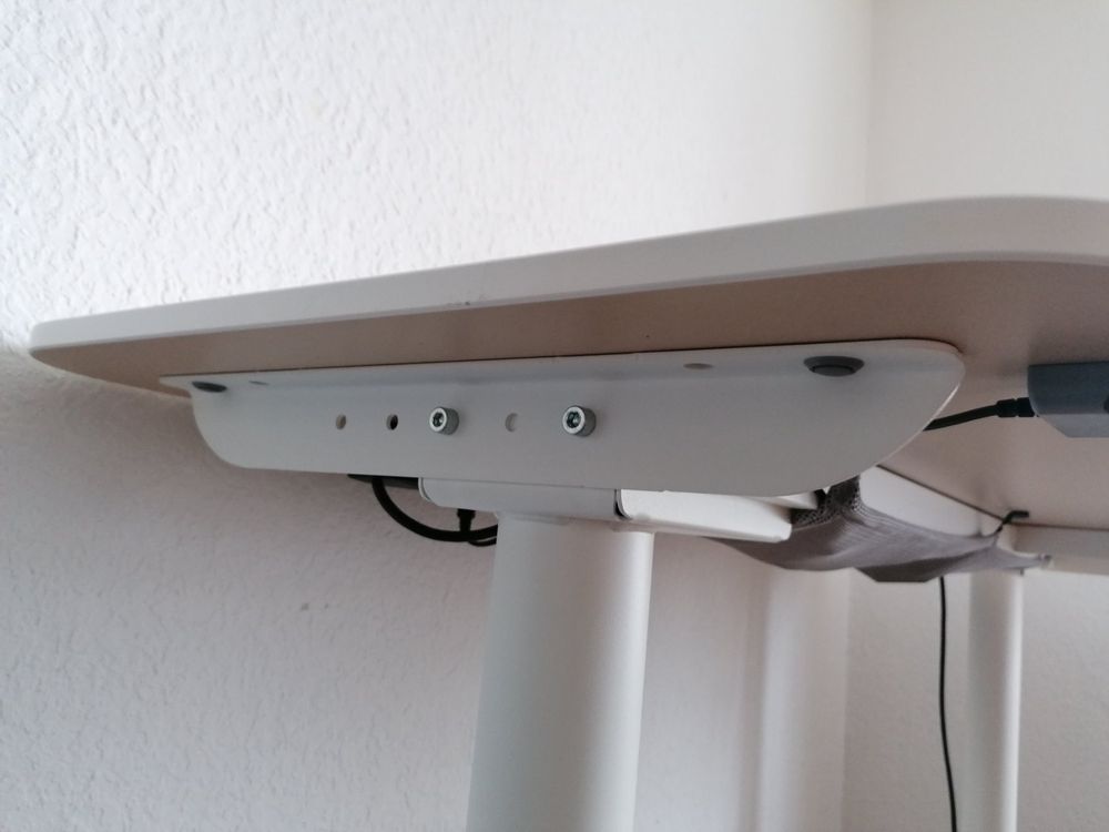 Pult - elektrisch verstellbar | Kaufen auf Ricardo