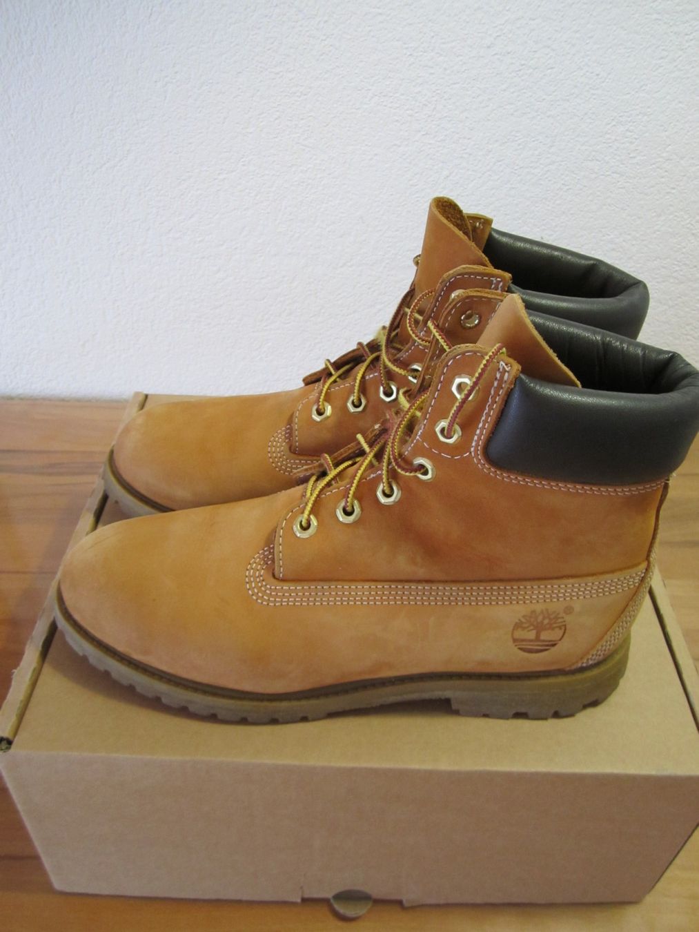 Timberland Woman’s 6-inch Premium Waterproof Boot 103671 Art (Gebraucht ...