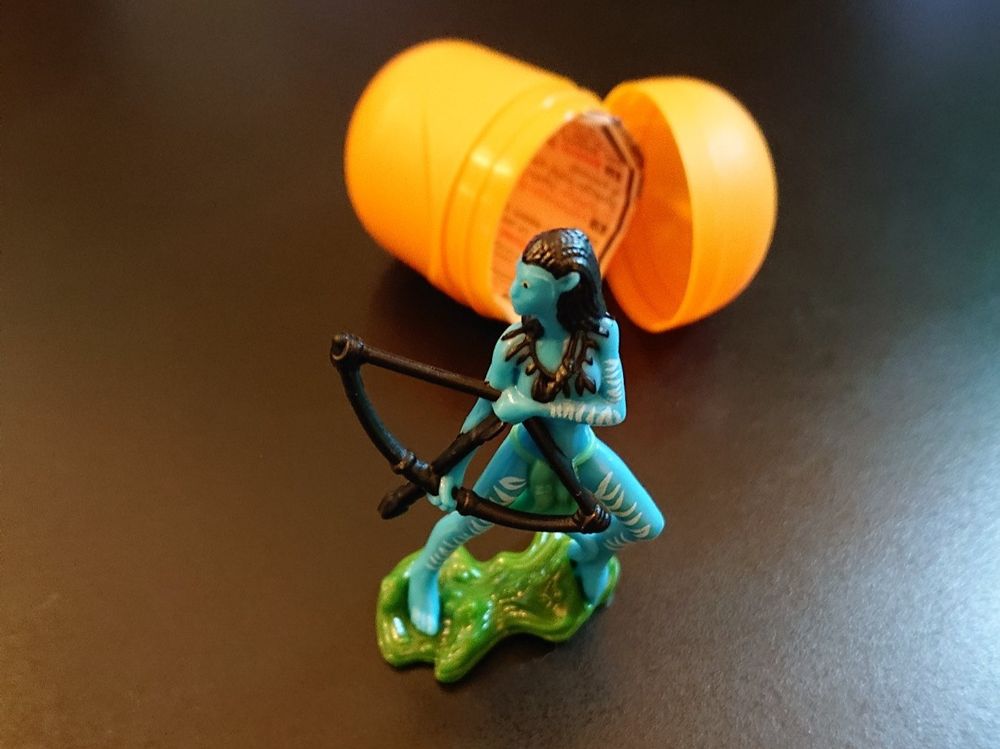 Kinder Überraschung Ü Ei - Avatar - Neytiri VU420 - komplett (Neuf ...