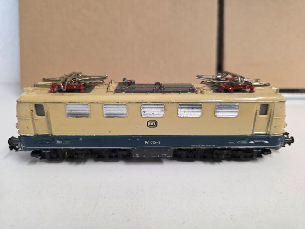 Märklin lok Br 141 015-8 DB dès 1.-fr (Gebraucht) in bassecourt für CHF ...