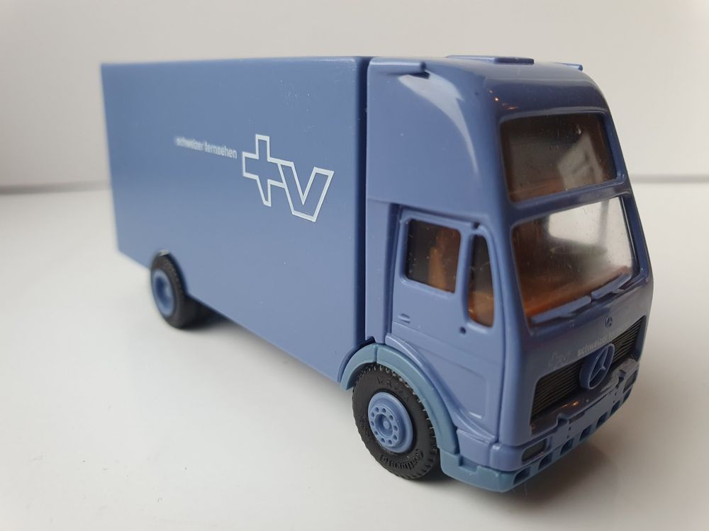 CH-Serie / Schweizer Fernsehen / MB-Lastwagen / 1:87/ Herpa (Neu und ...