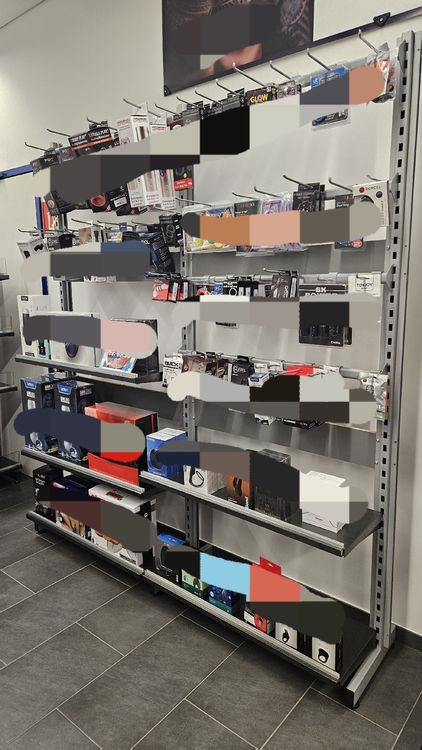 Wandregal System mit Stangen und Tablar mit Schienen (Gebraucht) in ...