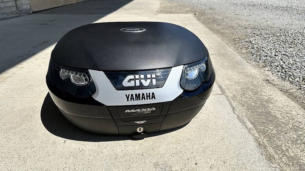 Givi Maxia 3 Topcase inkl. Innenverkleidung (Gebraucht) in Ermensee für CHF 120 – nur Abholung ...