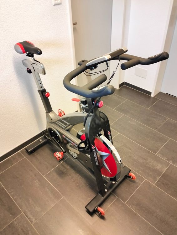 Heimtrainer Ergometer Spinning Bike | Kaufen auf Ricardo