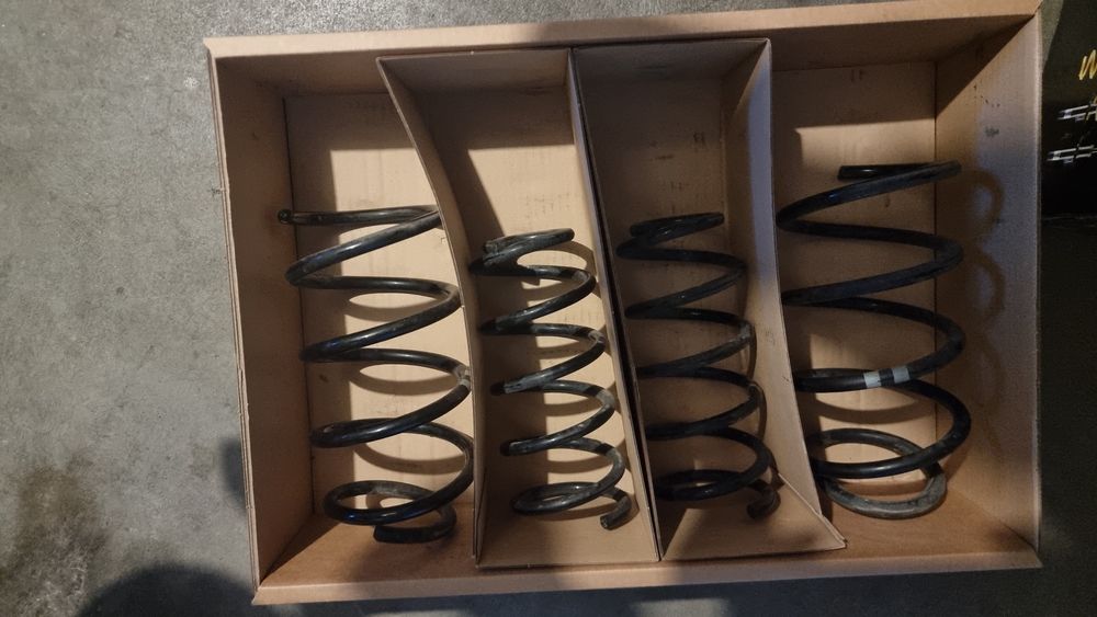 Mini Cooper S R56 Original Federn! (Gebraucht) in Belp für CHF 90 – nur ...