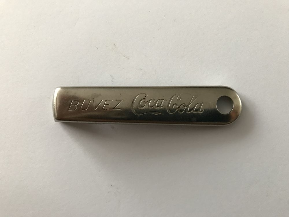 Ancien décapsuleur ‘Buvez Coca Cola’ (Gebraucht) in Villeneuve VD für ...