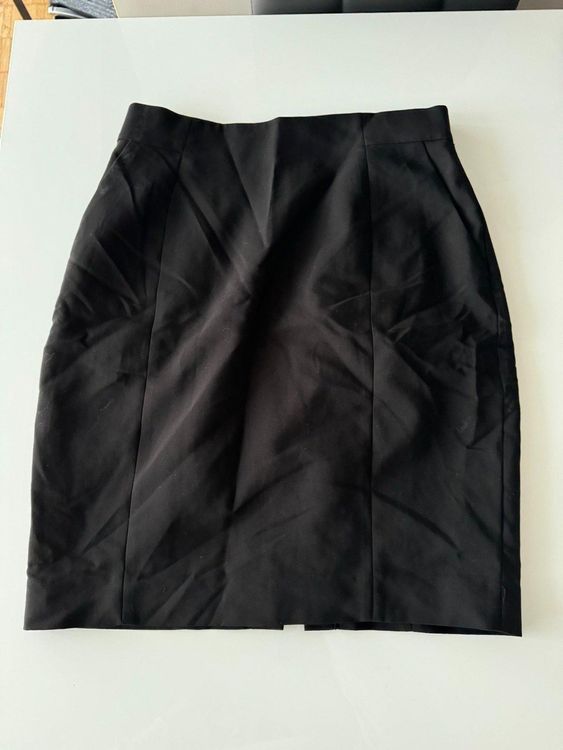 Jupe mit Etikett von H&M (Neu und originalverpackt) in Brugg AG für CHF 4 – mit Lieferung auf ...
