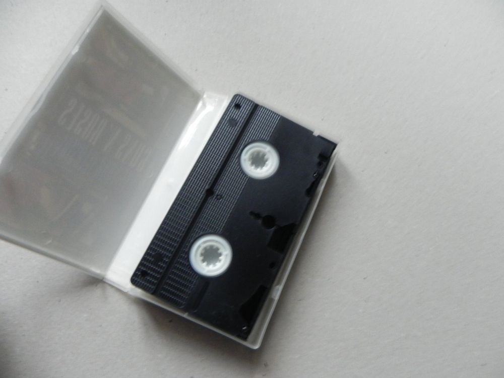 VHS Music Video Guns n`Roses 1992 Use your Illusion II LP (Gebraucht ...