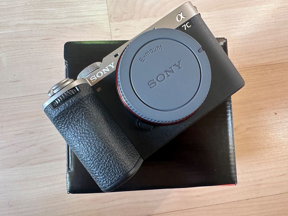 Sony a7cII (ILCE-7CM2) body silver (Neu (gemäss Beschreibung)) in ...