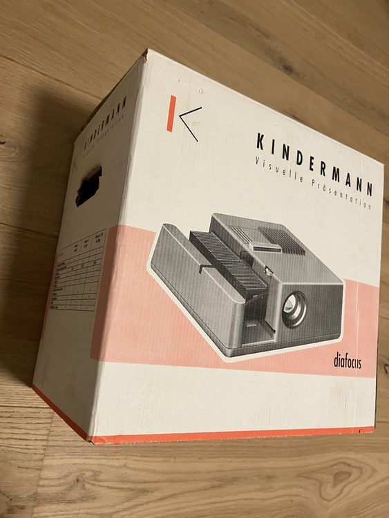 Diaprojektor Kindermann diafocus 250 AF mit Verpackung etc. | Kaufen auf Ricardo