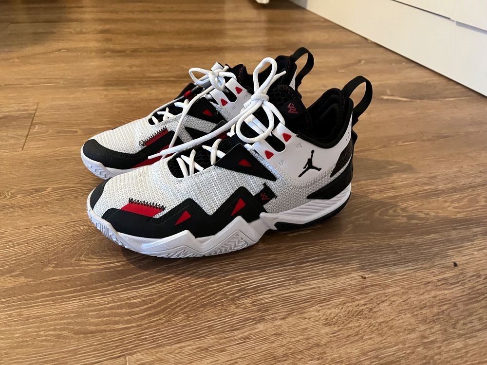 Jordans gr.44 (Us 10) (Gebraucht) in Winterthur für CHF 59 – mit ...