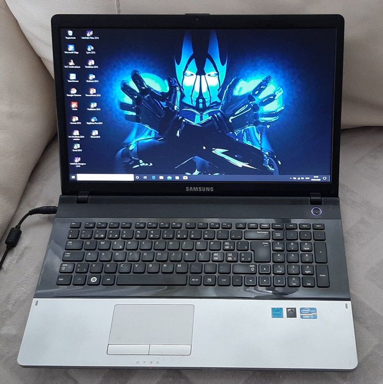 SAMSUNG NP300E7A iCore Win10& Office2013 | Kaufen auf Ricardo