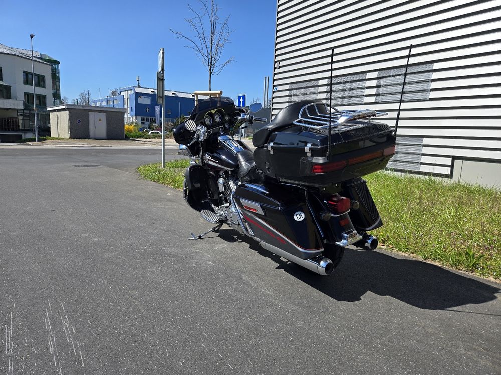 Harley-Davidson FLHTCUSE CVO (Gebraucht) in Rüti ZH für CHF 5500 – nur ...