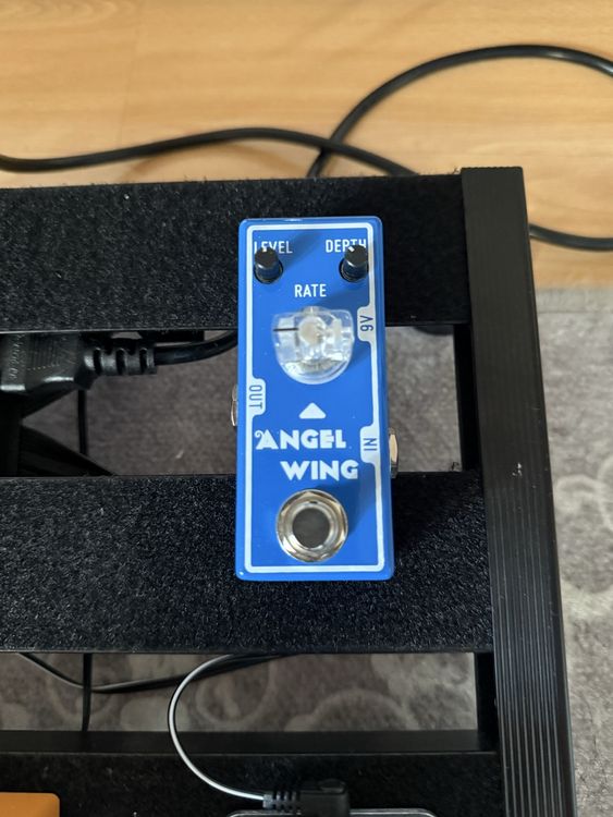 Tone City Angel Wing Chorus – neuwertig mit OVP – ab 1 Frank (Gebraucht ...