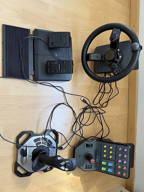 Logitech Saitek Farm/ Controller für den LS (Gebraucht) in Oberaach für ...