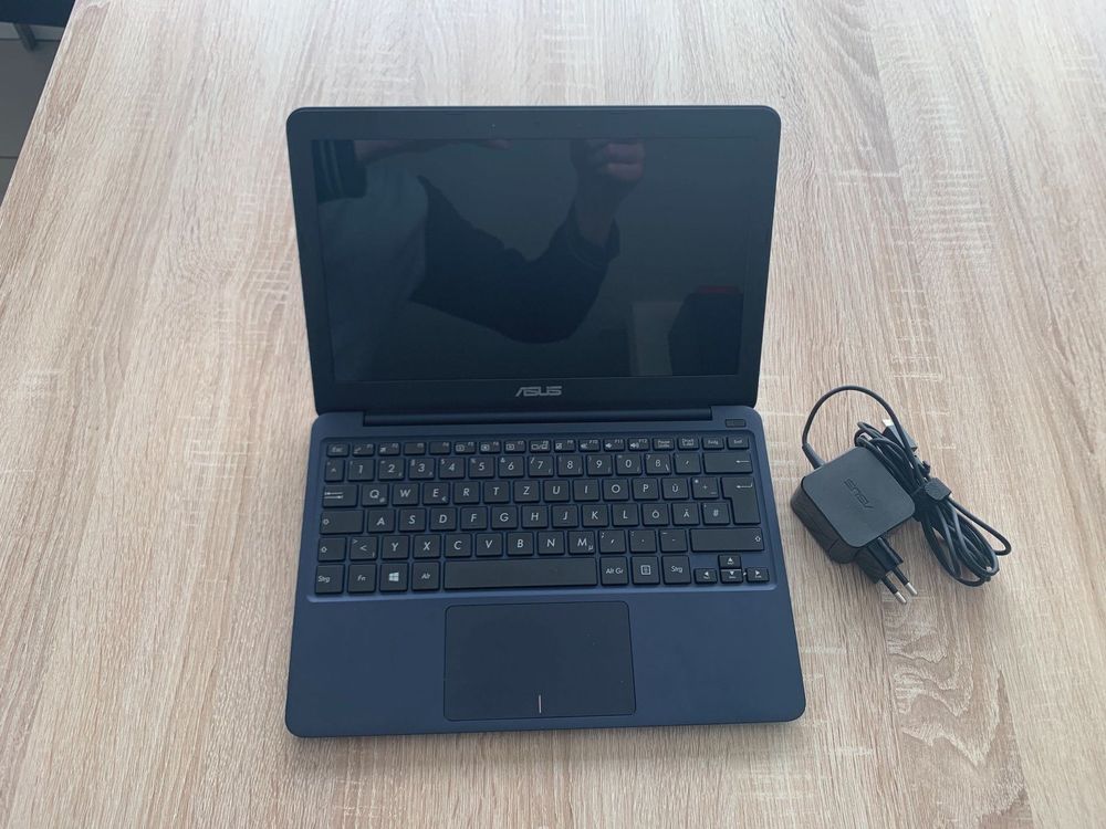 Asus Vivobook E200H – Ubuntu 20.04 LTS (Gebraucht) in Bülach für CHF 61 ...