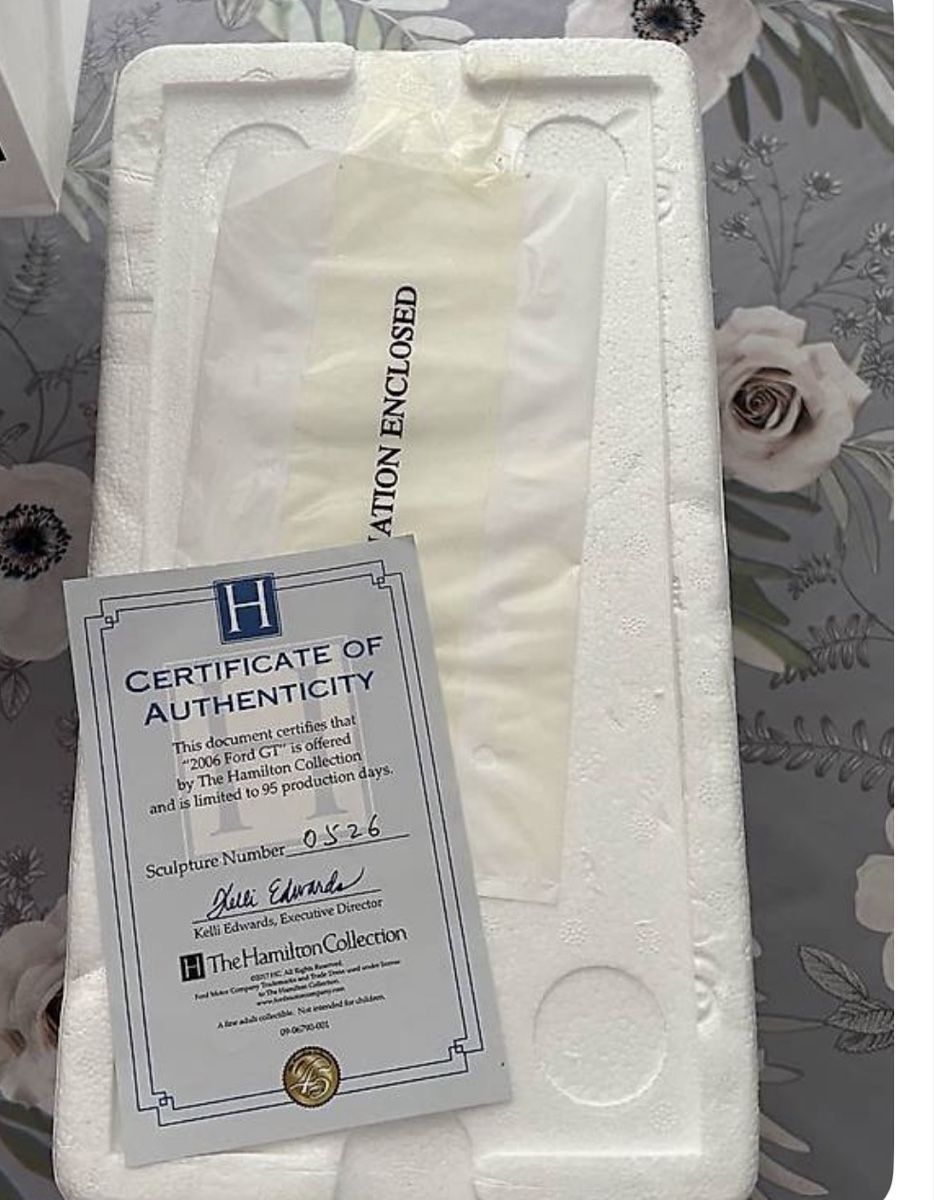 Ford GT 2006, Hamilton Collection, Neuf en boite!🤩 (Neuf avec emballage ...