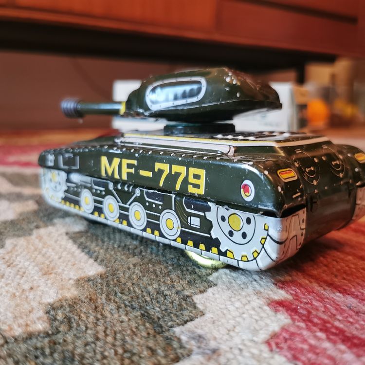 Sparkling Tank MF-779 Friction Ancien Vintage Tin Toys | Kaufen auf Ricardo