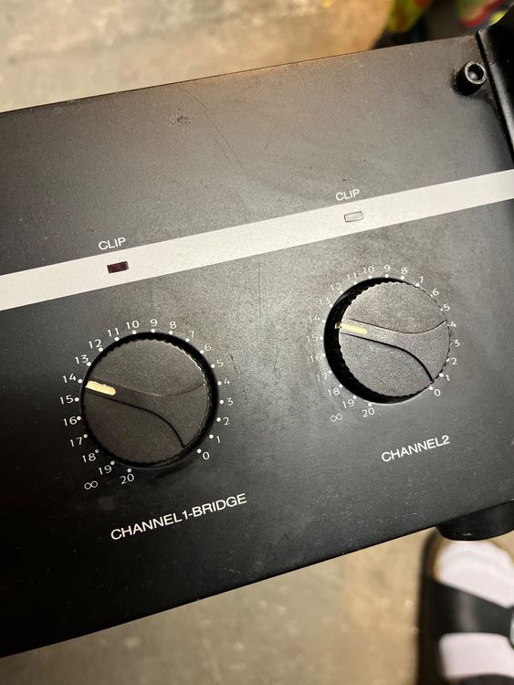 Samick SMP-6000 Verstärker Power Amplifier (Gebraucht) in Zürich für ...