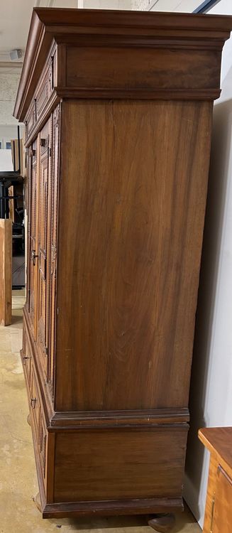 Antiker früh Barock Schrank 18 oder 19 Jahrhundert (Gebraucht) in Wettingen für CHF 4900 – nur ...