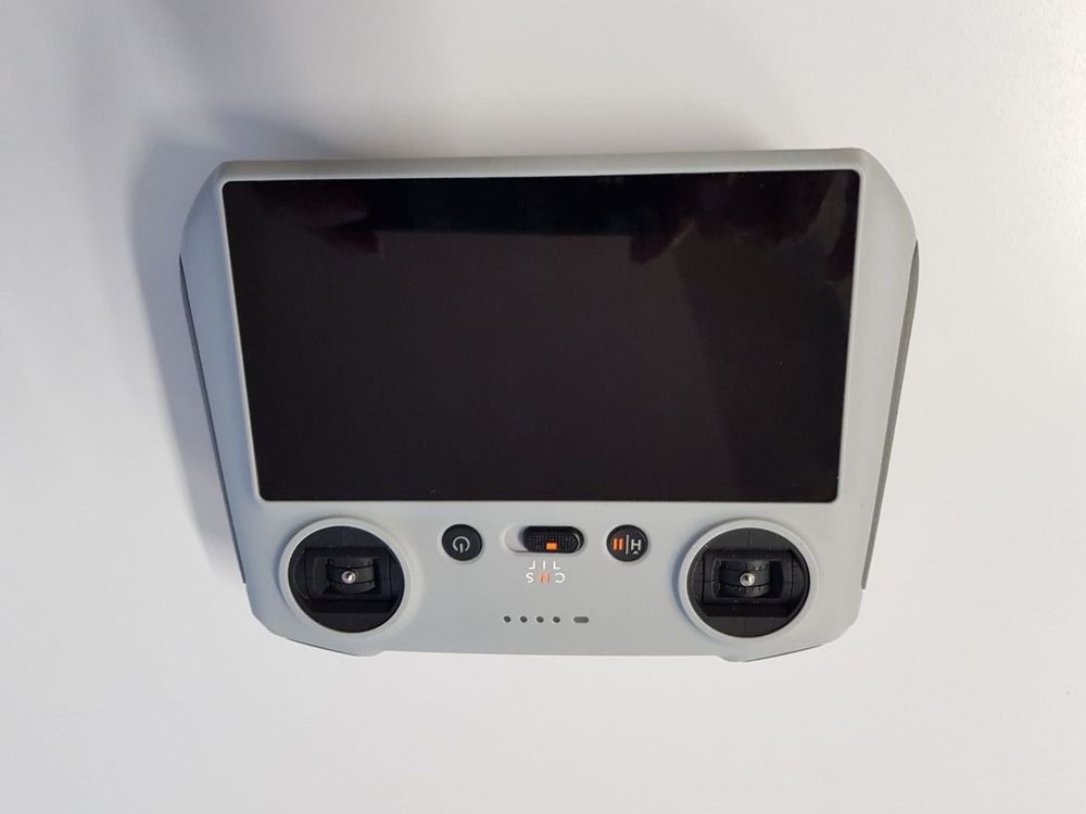 DJI RC RM 330 Smart Controller | Kaufen auf Ricardo