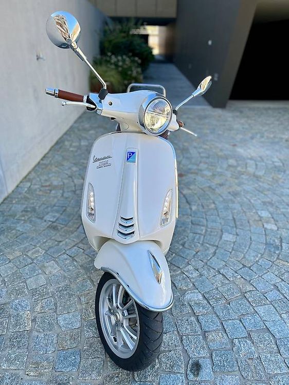 Vespa Primavera 125 (Gebraucht) in Losone für CHF 3800 – nur Abholung auf Ricardo kaufen