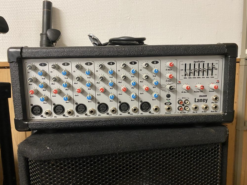 Laney Mischverstärke CD630M und 2 Lautsprecher mit Ständer (Gebraucht ...