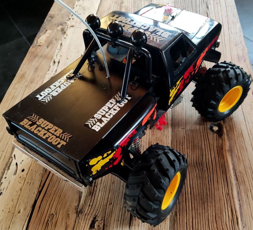 Tamiya Super Blackfoot Vintage Bundler 58110, RTR | Kaufen auf Ricardo