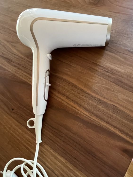 Philips ThermoProtect Ionic Föhn 2200W weiss/gold (Gebraucht) in für ...