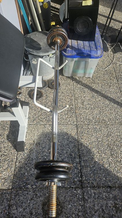 Weight Bench with Barbell - Home Gym Workout Set 💪 (Gebraucht) in ...