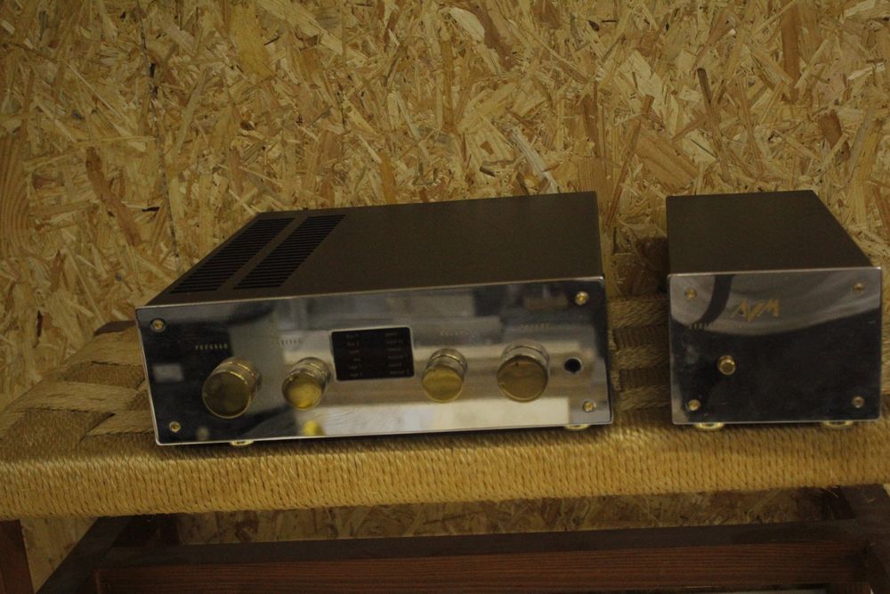 AVM Evolution A1 Vollverstärker Verstärker mit Netzteil (Gebraucht) in ...