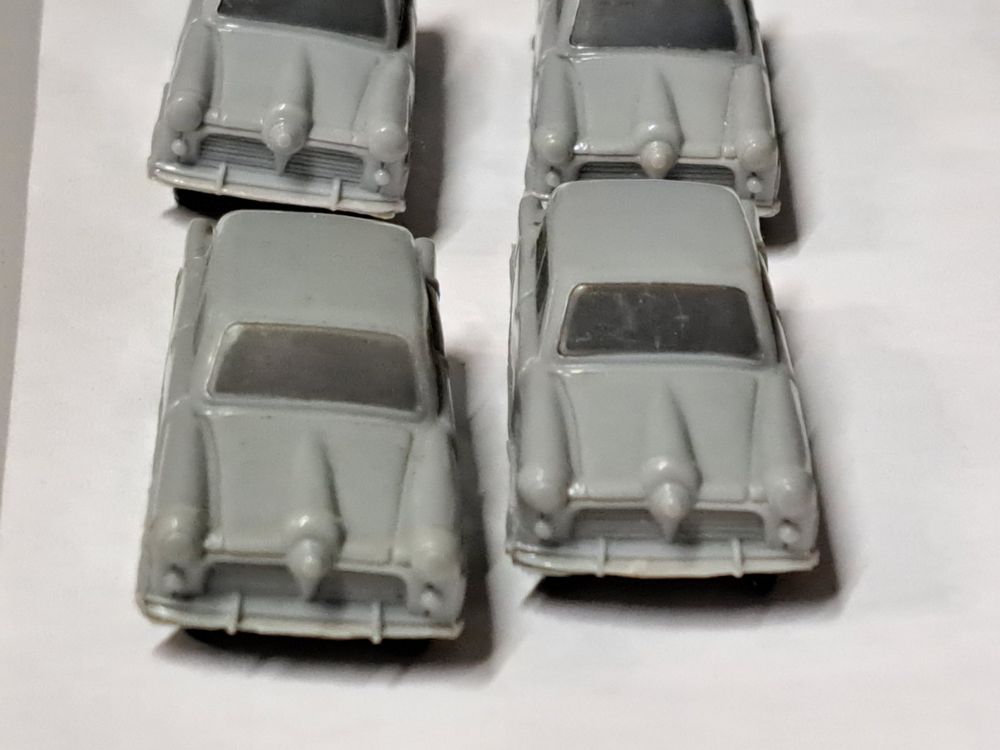 4 alte Autos für Märklin Autotransportwagen HO | Kaufen auf Ricardo