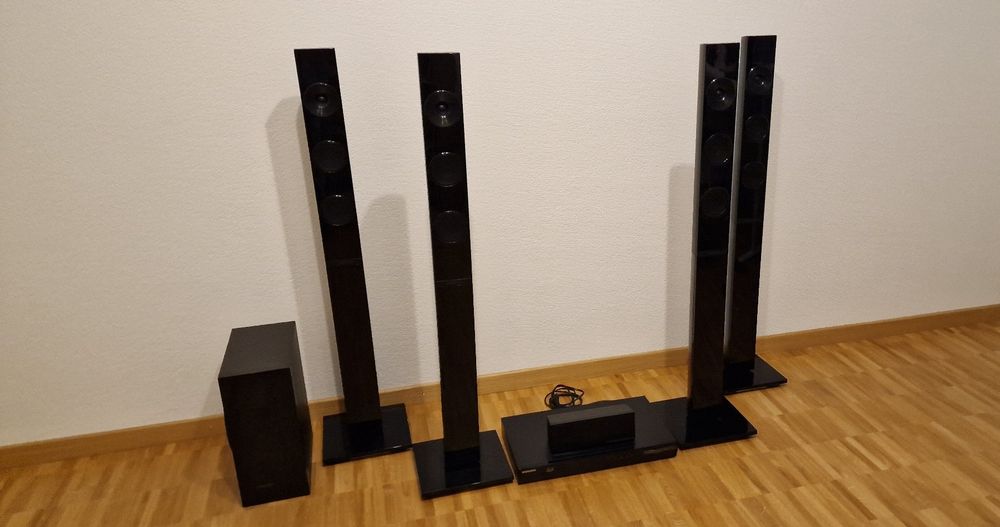 Samsung HT-E4550 5.1 Heimkino-System (3D, Blu-ray) mit 1000W (Gebraucht ...