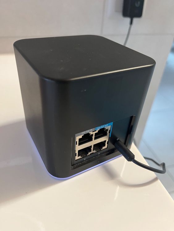 UBIQUITI NETWORKS AirCube ACB-AC Router | Kaufen auf Ricardo